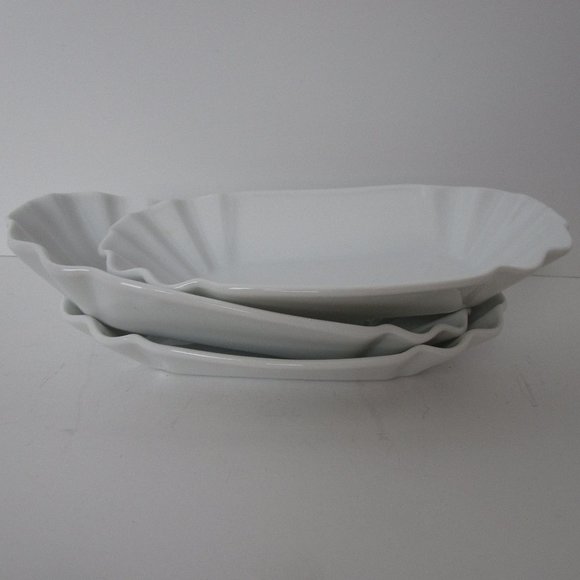 Dining | Set Of 3 Oblong Ruffled Porcelain Dishes | Poshmark